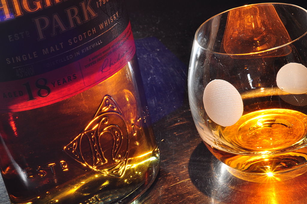 Difference Between Whisky and Bourbon Difference Between Whisky and Bourbon