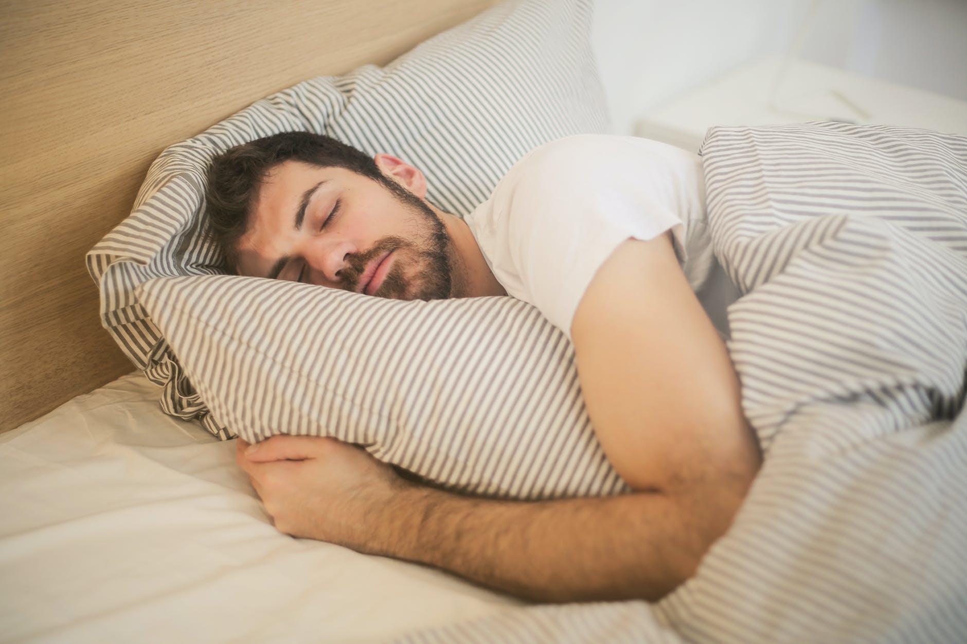Difference Between Rem And Deep Sleep Yyxoler