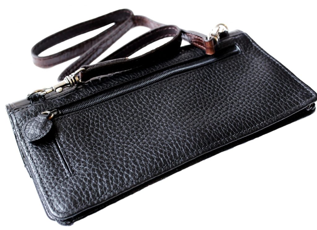 What is the Difference Between Purse and Wallet - Pediaa.Com