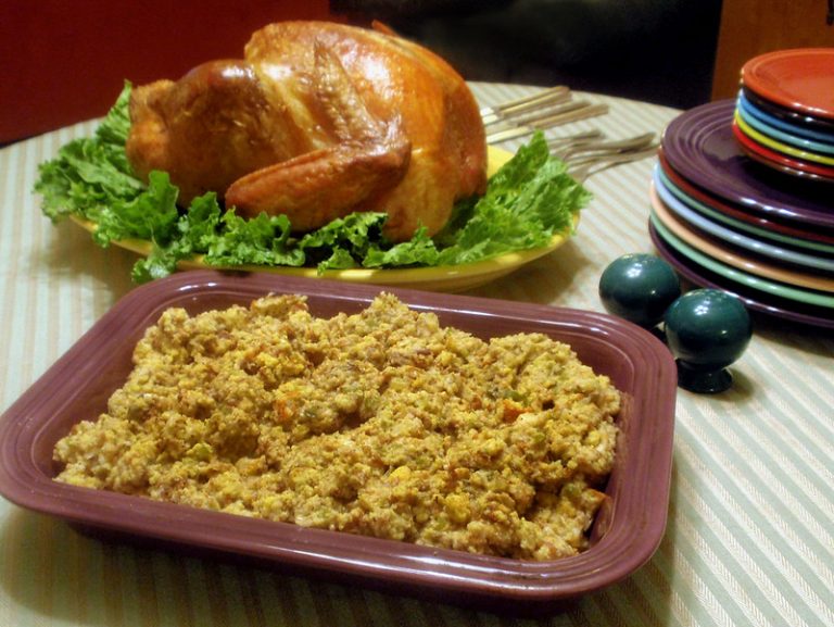 What is the Difference Between Stuffing and Dressing - Pediaa.Com