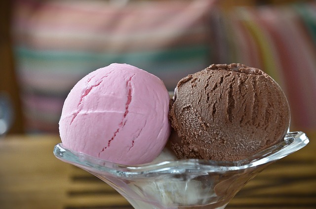 What is the Difference Between Gelato and Ice Cream and Sorbet - Pediaa.Com