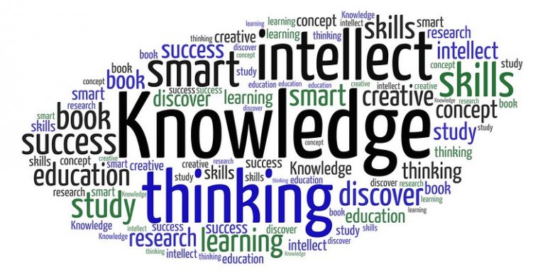 What is the Difference Between Knowledge and Intelligence - Pediaa.Com