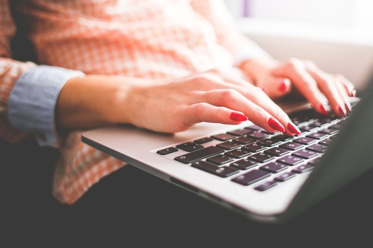 What Is The Difference Between Formal And Informal Email Pediaa Com What Is The Difference Between Formal And Informal Email Pediaa Com